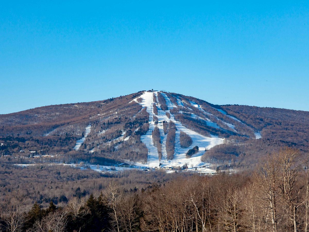 Ski Mountains Vermont | The Equinox